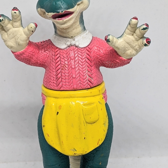 Disney | Toys | Vintage Disney Dinosaurs Fran Sinclair Mama 9s Toy ...